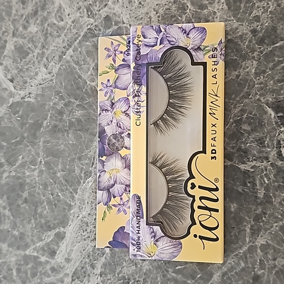 IONI | Makeup | Ioni Cluster Feathery Cateye Reusable Eyelashes | Poshmark